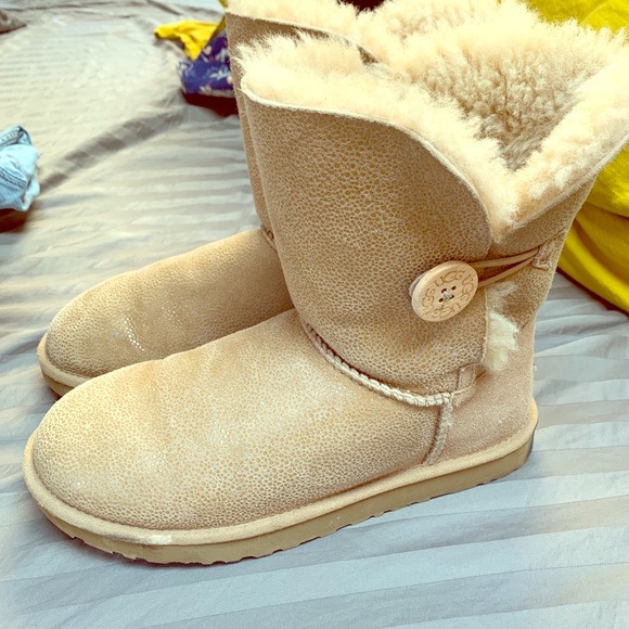UGG | Shoes | Ugh Boots | Poshmark